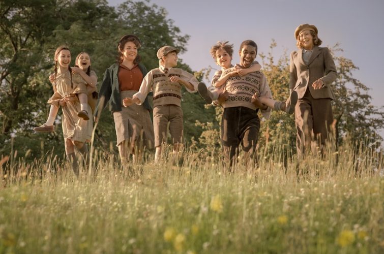 The Railway Children Return in the new first-look image | Live for Films